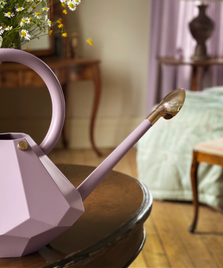 Modern watering cans - Colorful with a smart diamond shape