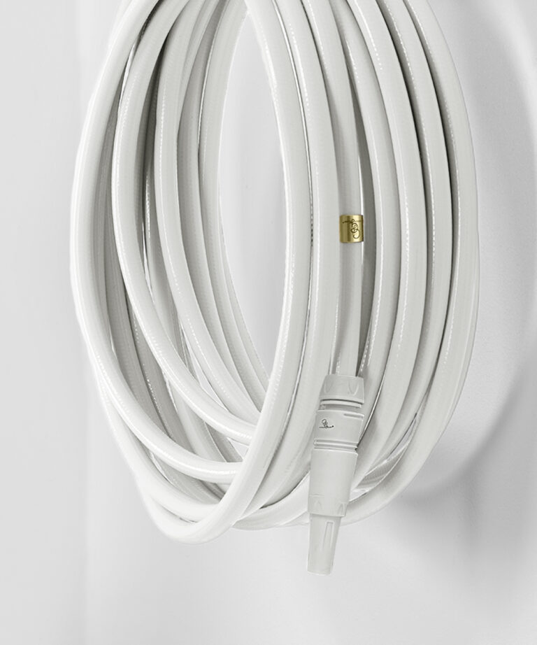 Colored Garden Hoses - Add design to your HOUSE FACADE