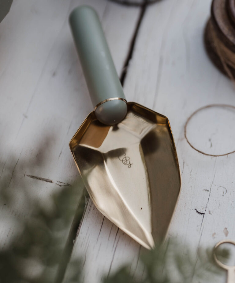 Jade Diamond Spade - Garden Glory - We ship worldwide